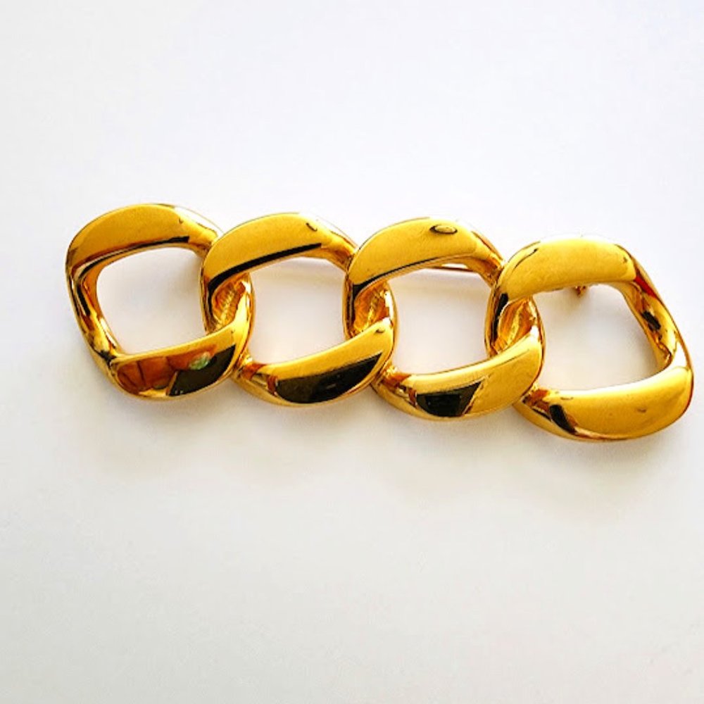 Vintage Chunky Gold Chain Link Pin - Gem